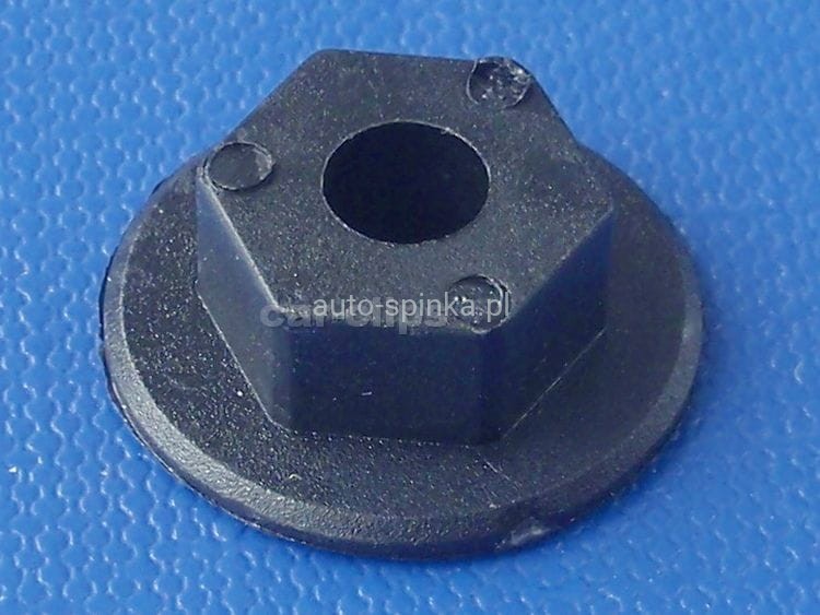 C10146 Nakrętka 5 x 16 nadkola zderzaka osłon Fiat Ducato Opel różne ...