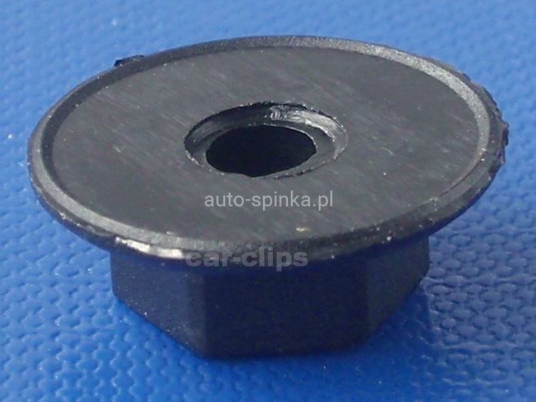 C10146 Nakrętka 5 x 16 nadkola zderzaka osłon Fiat Ducato Opel różne ...
